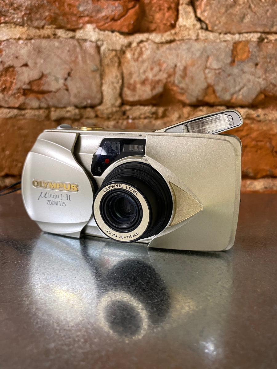 Olympus mju II 115 champagne gold пленочный фотоаппарат – Retrocam