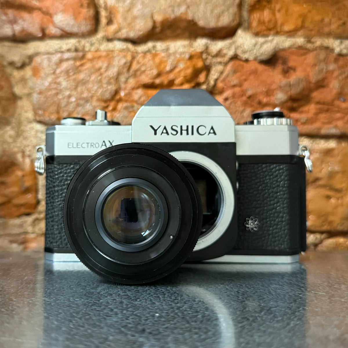Yashica Electro AX Yashinon DS-M 50 mm 1.7 пленочный фотоаппарат – Retrocam