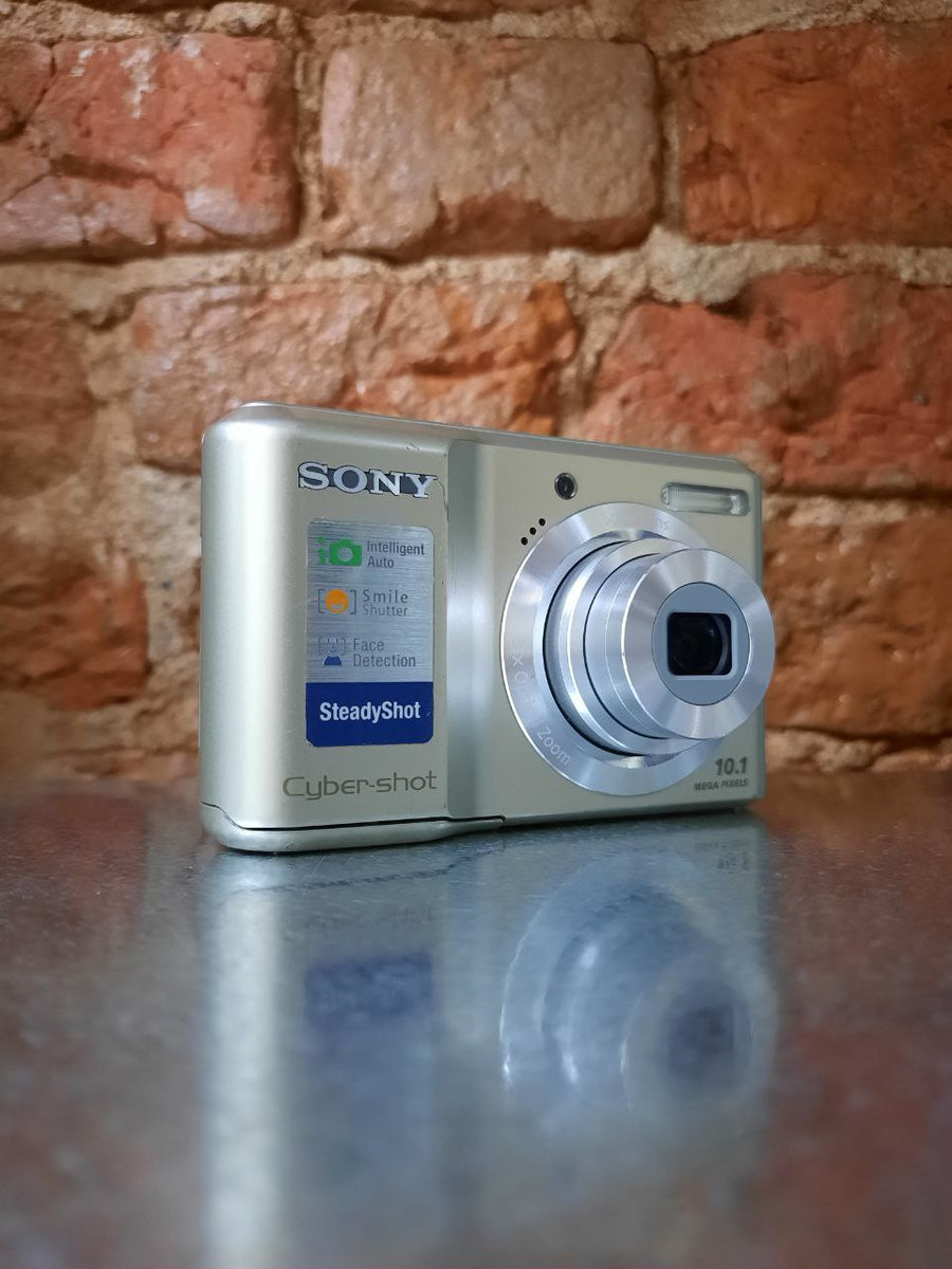 Sony Cyber-shot DSC-S2000 серебро цифровой фотоаппарат – Retrocam