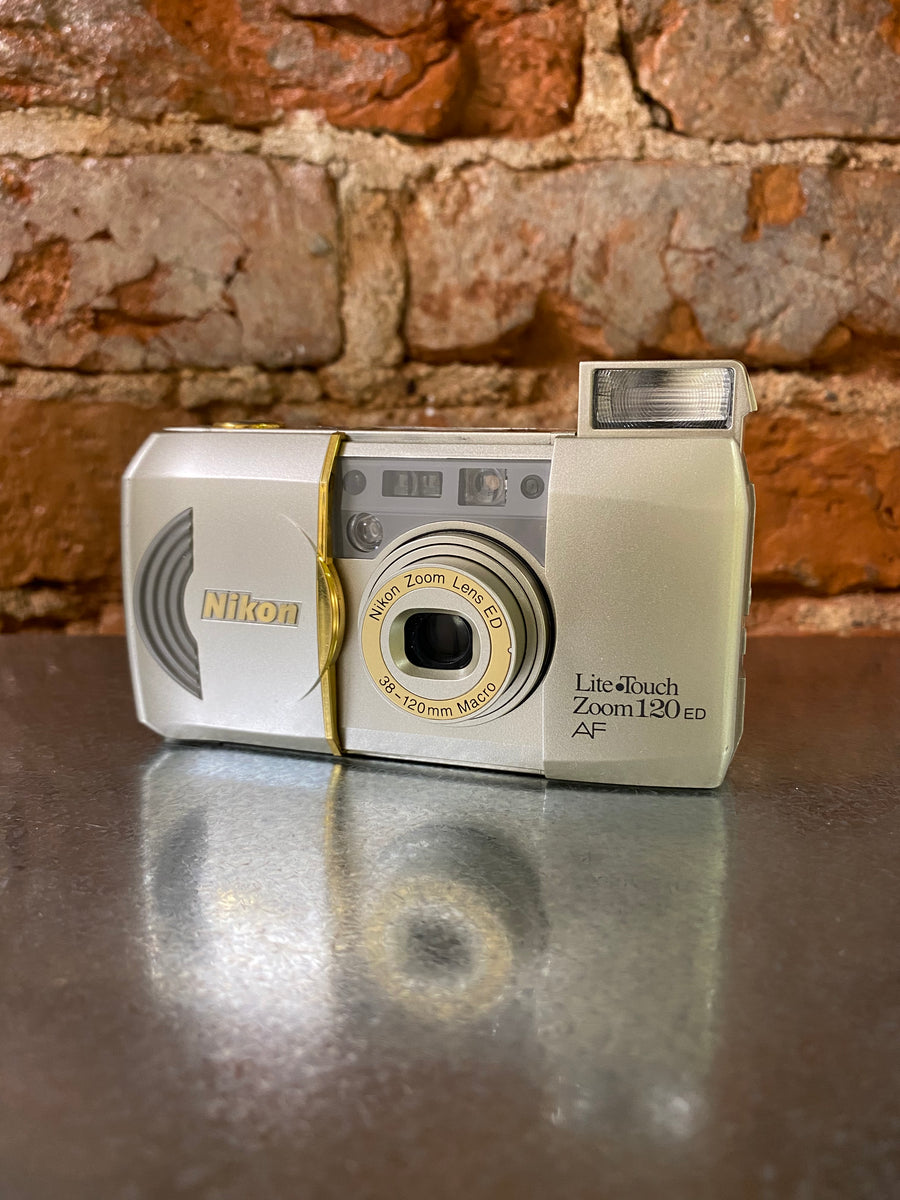 Nikon lite touch zoom 120 ed af пленочный фотоаппарат – Retrocam